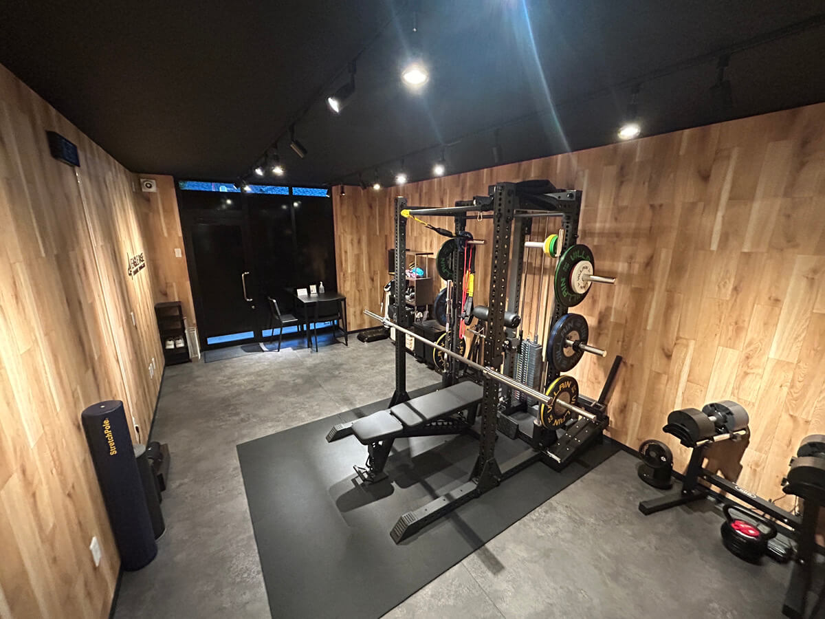 パーソナルジムに通うメリット5つ｜現役トレーナー目線で徹底解説！ - パーソナルジム・パーソナルトレーニングならEAGLE BASE